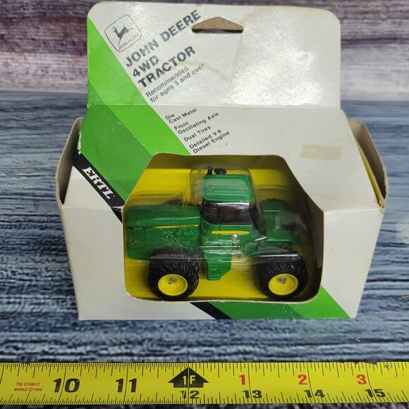 Ertl | Toys | Vtg Ertl 64 Scale John Deere 885 Diecast Articulating 4wd ...